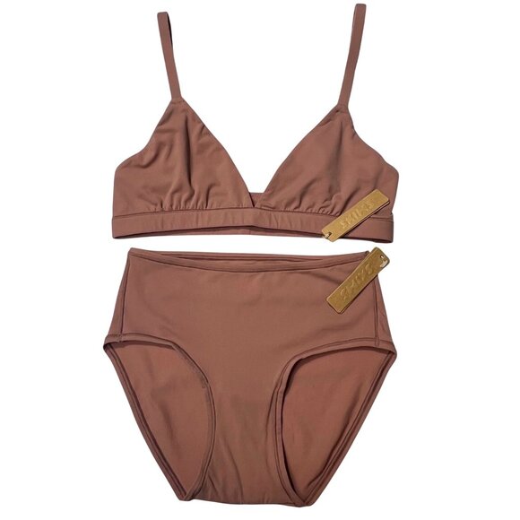 SKIMS | Intimates & Sleepwear | Skims Fits Everybody Triangle Bralette ...